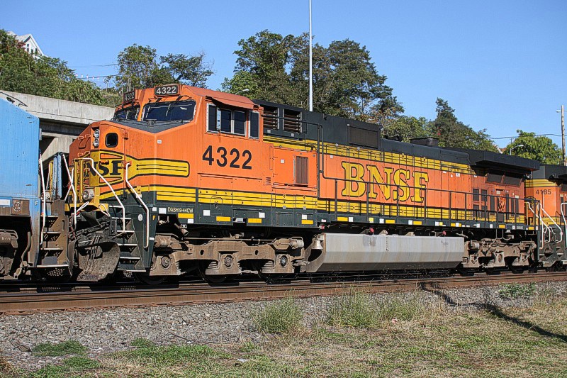BNSF 4322